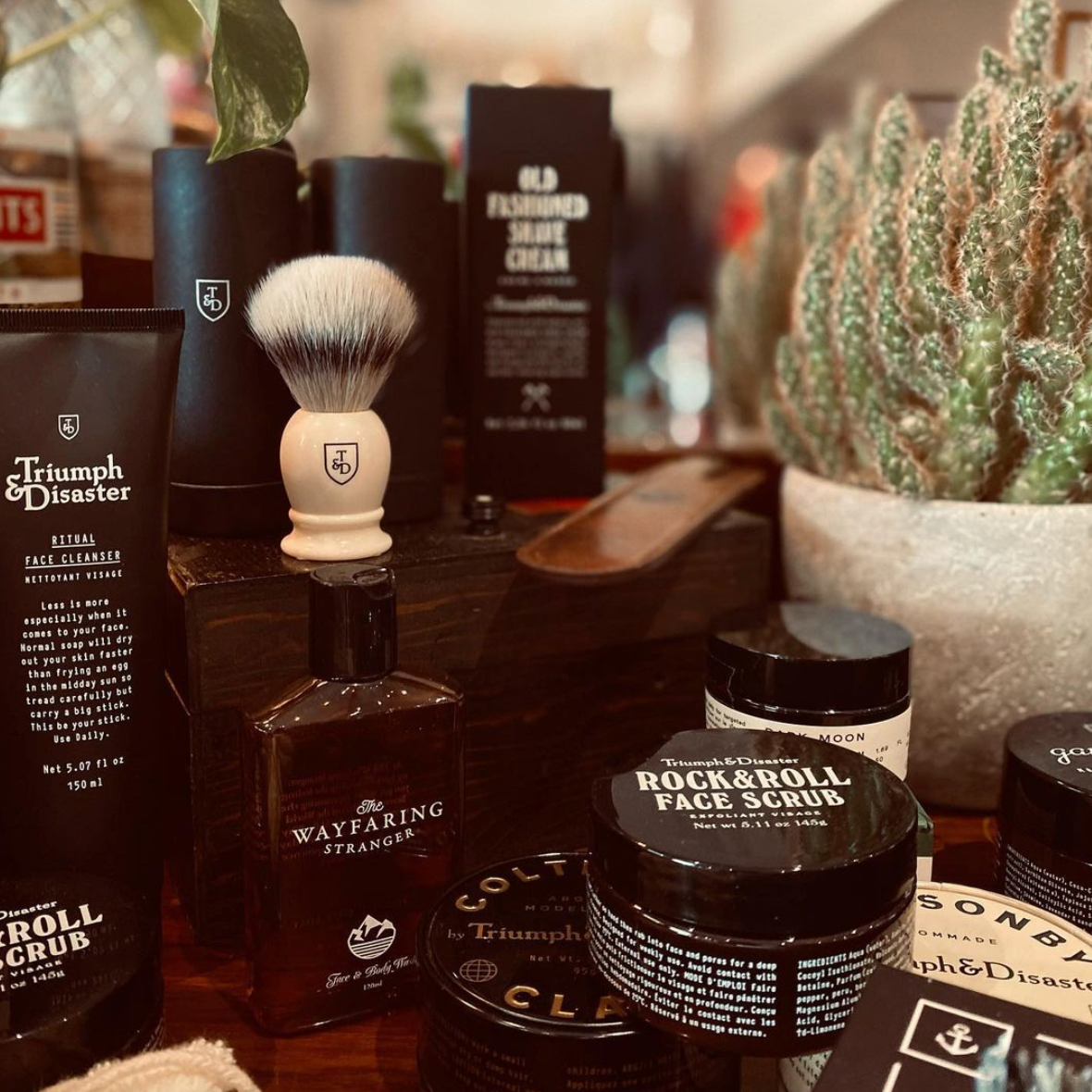 Rock and roll face scrub – Albert and Daphne